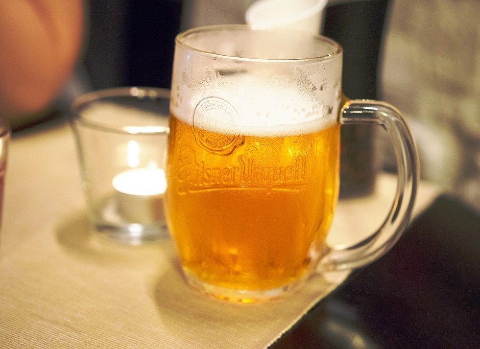 Evolution's Double Throw : Beer Yeast - Trebuchet