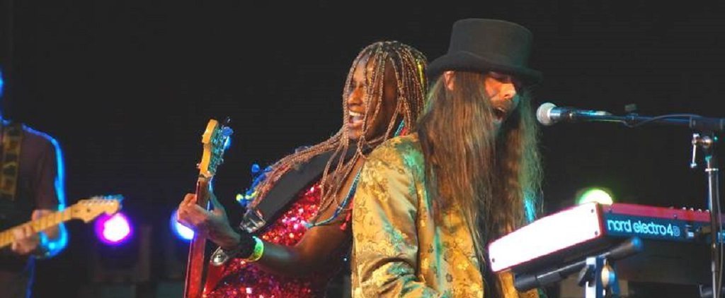 Loitered Lens: 4th Labyrinth - Trebuchet