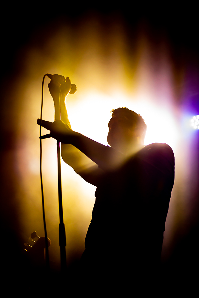 Chanting Guitars and Dusk Distortions: Bossk - Trebuchet