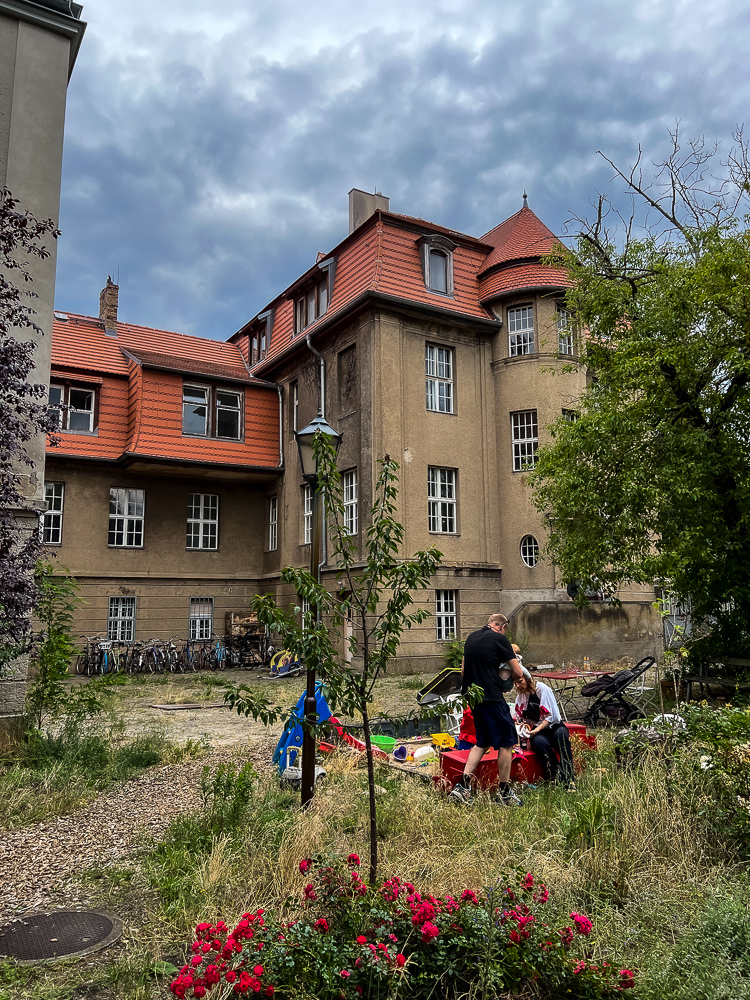 Power Up! Radical Community in the Sustainable Service of Art. - Trebuchet